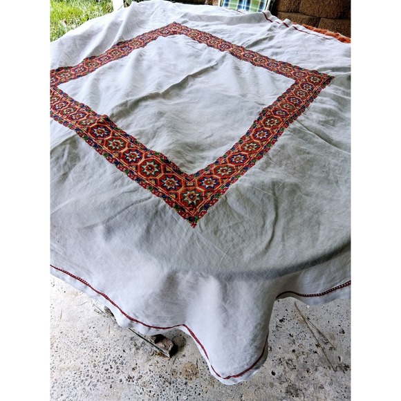 Dining | Vintage White Linen Tablecloth Machine Embroidered 48 Square ...